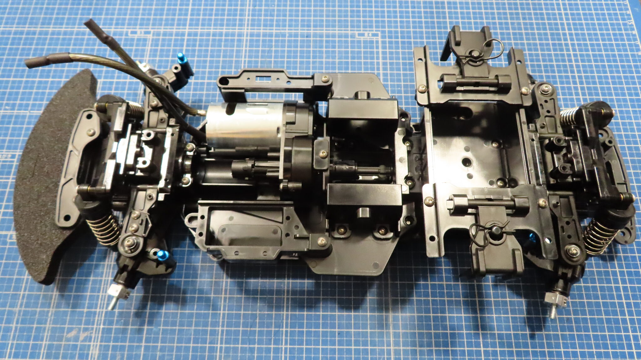BT-01 組み立て開始～ なんかね 色々 色々です～ | 紀沙のRCHobbyガジェ通信